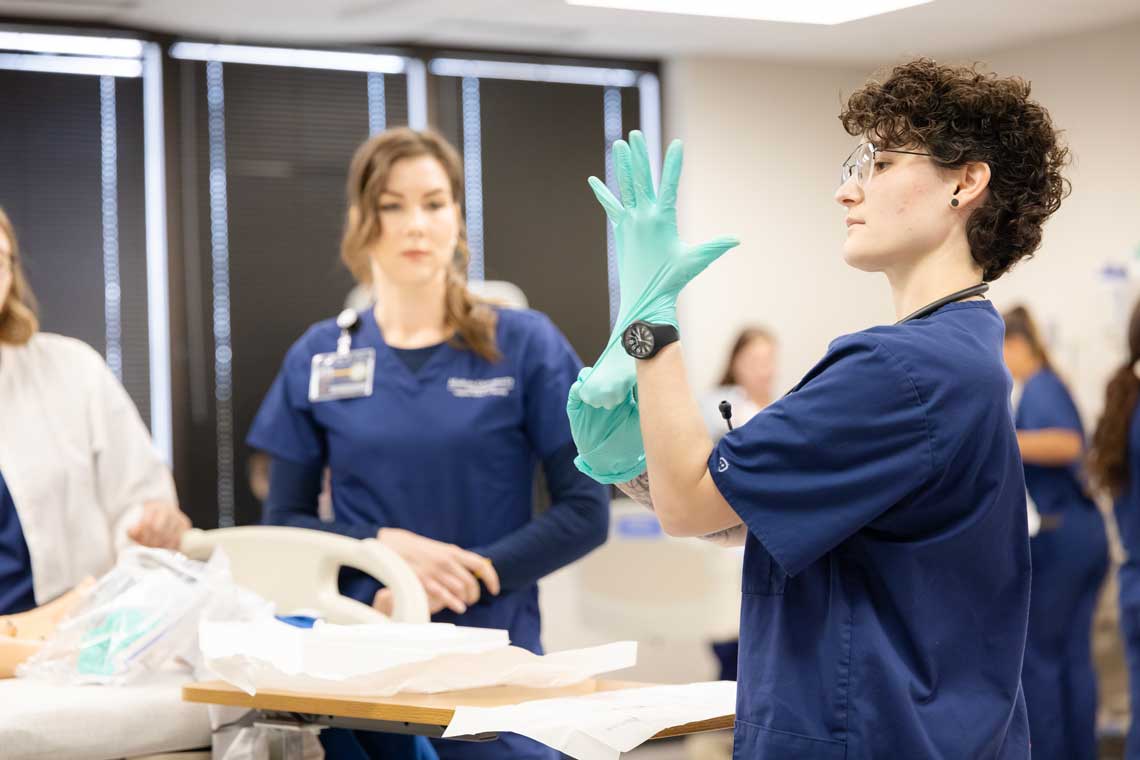 Associate’s to BSN: How Our Transfer Track Gets You to a BS - MU